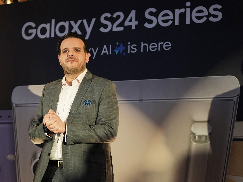 Samsung Unveils Galaxy S24, Revolutionizing Mobile AI