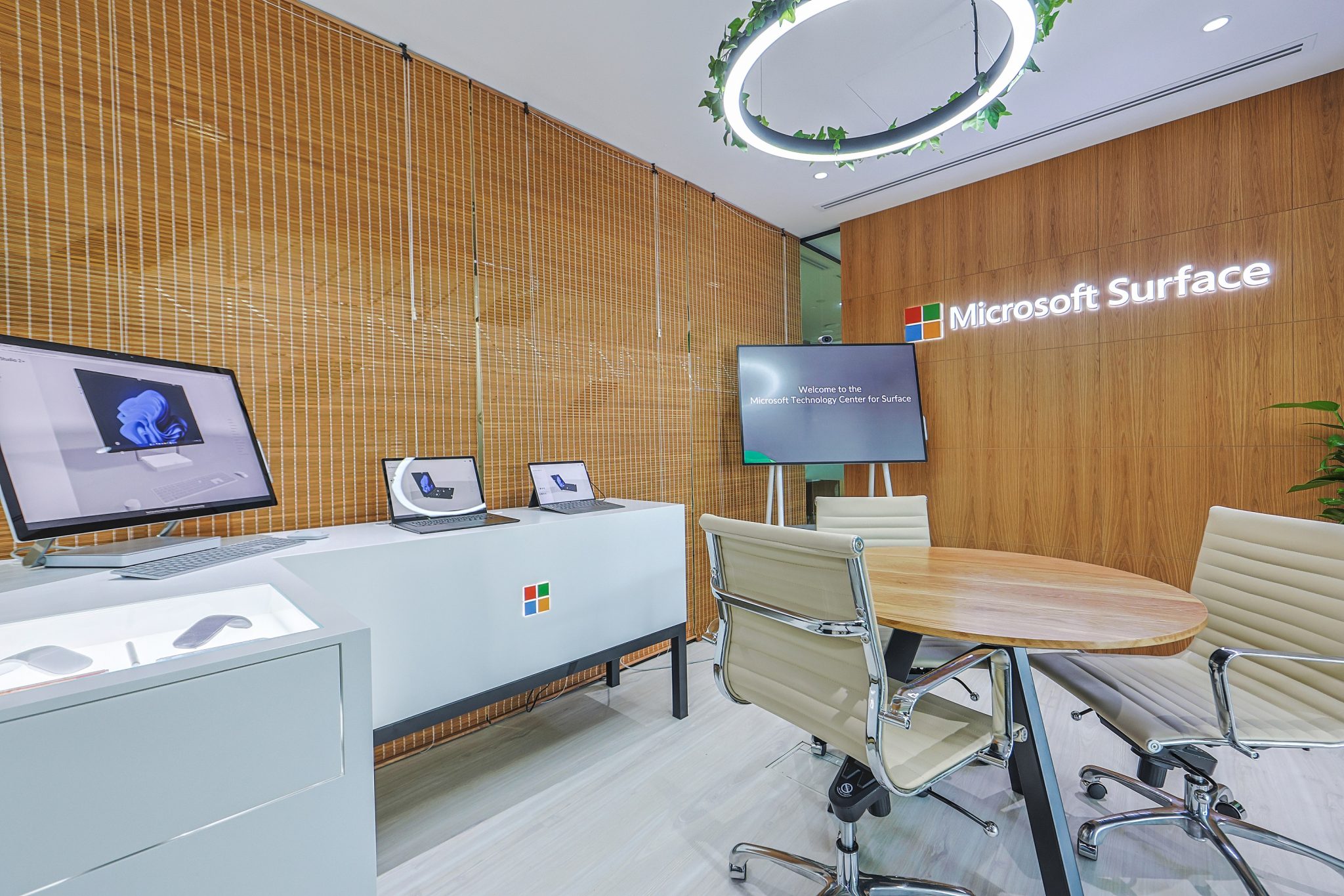 Microsoft, Redington Unveil Sustainable Surface Innovation Hub in UAE ...